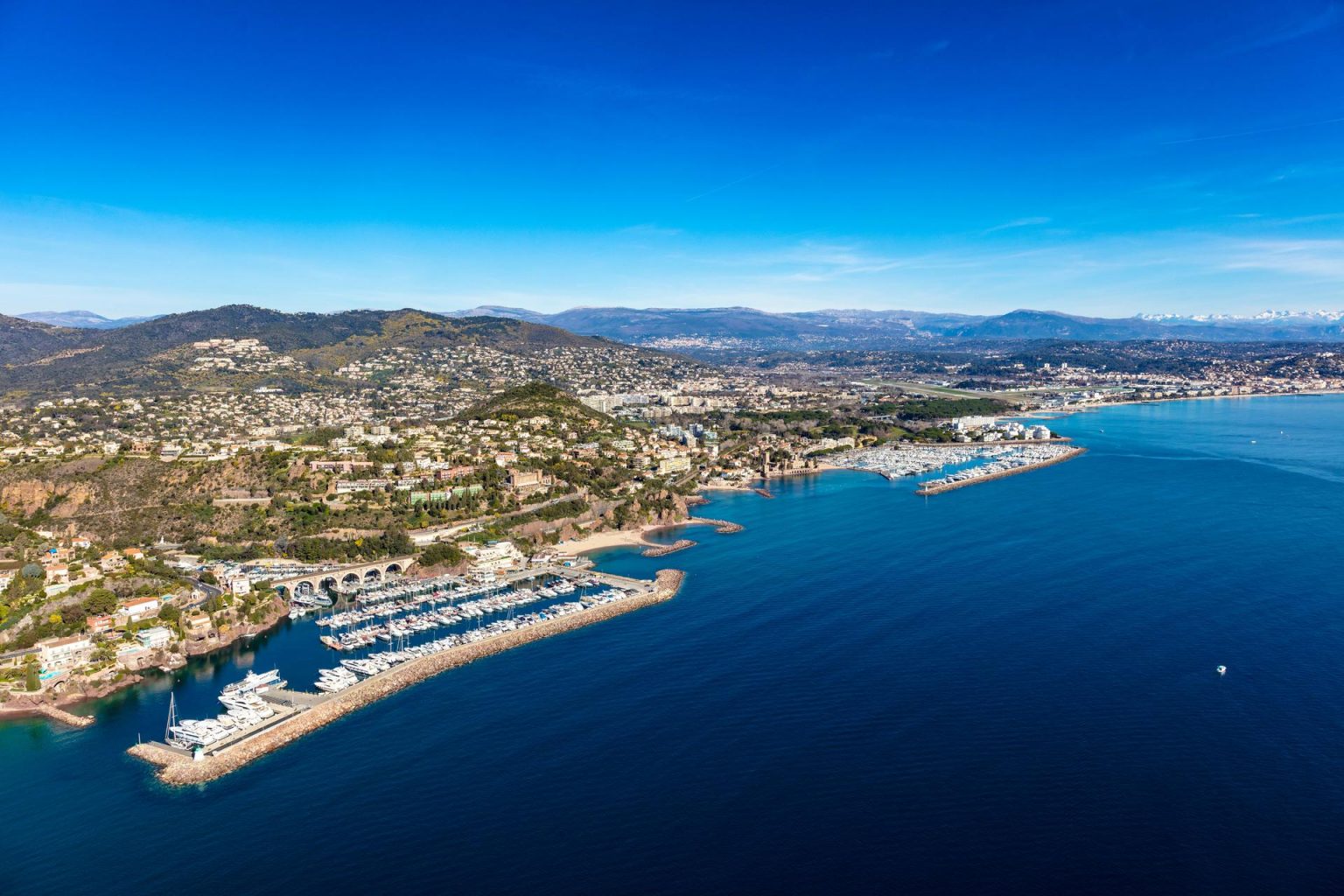 Vente ou location de place de port Mandelieu-La-Napoule et Cannes ...